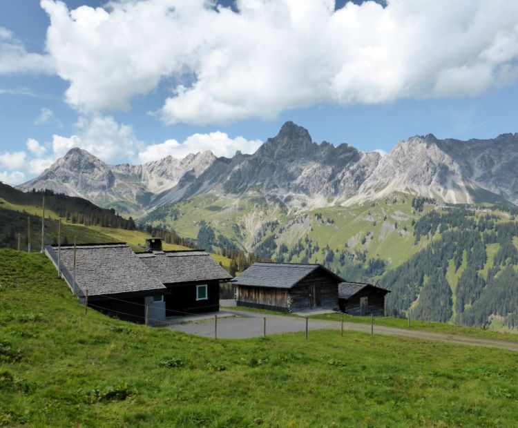 Montafoner Hüttenrunde - Heinrich Hueter-Hütte über Matschwitz nach ...